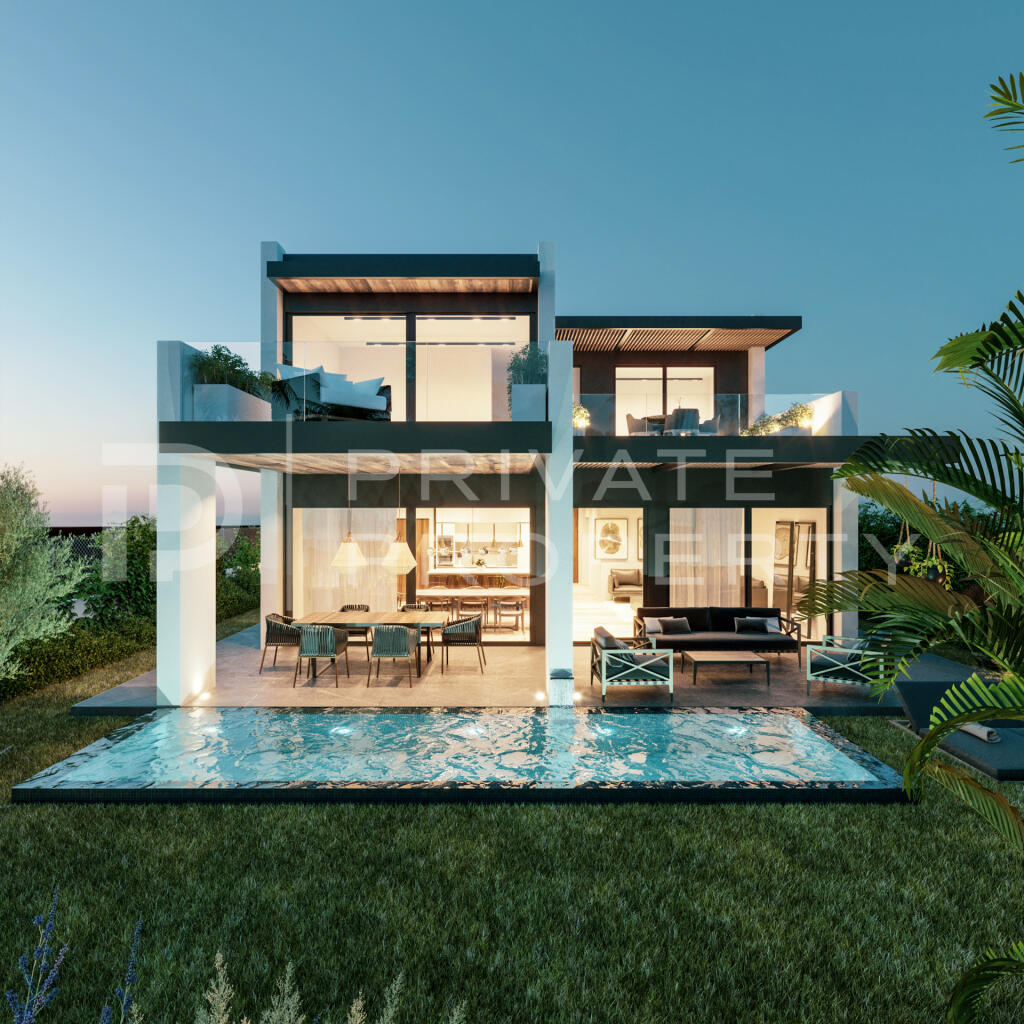 4 bedroom villa for sale in Andalucia, Malaga, Estepona, Spain