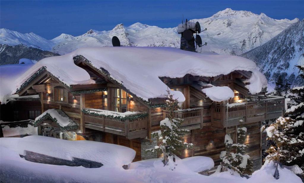 7 bedroom house for sale in Courchevel, French Alps, France