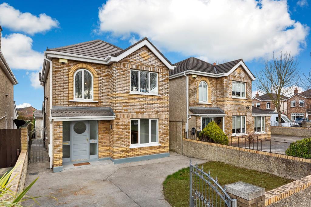 4 bedroom detached house for sale in 49 Castlefield Court, Clonsilla ...