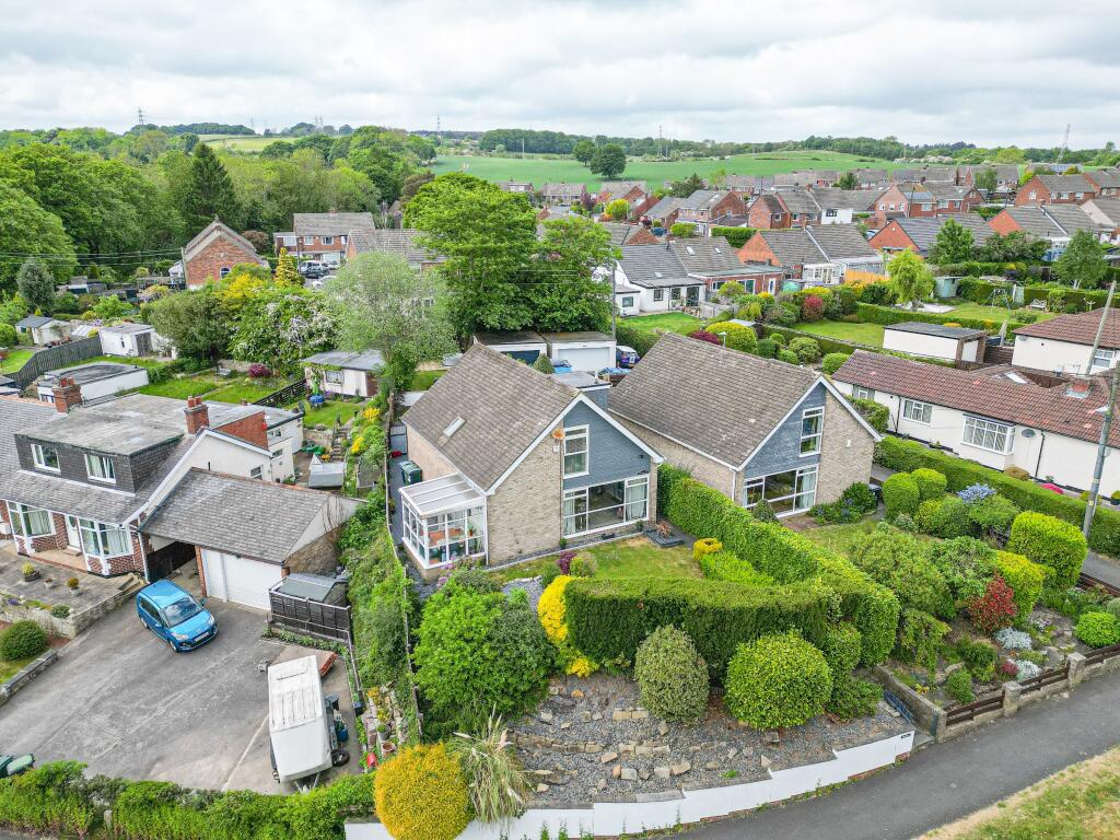 4 bedroom detached house for sale in Thornley Lane, Rowlands Gill, NE39