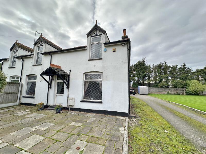 4 bedroom semi-detached house for sale in Bulphan, RM14