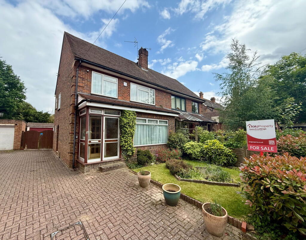 3 bedroom semi-detached house for sale in Manor Road, Rusthall ...