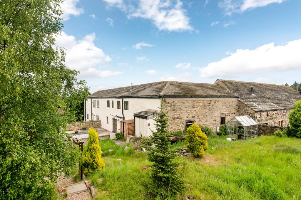 Barn for sale in The Stable Barn, Bullcliff Grange, Denby Dale Road, WF4