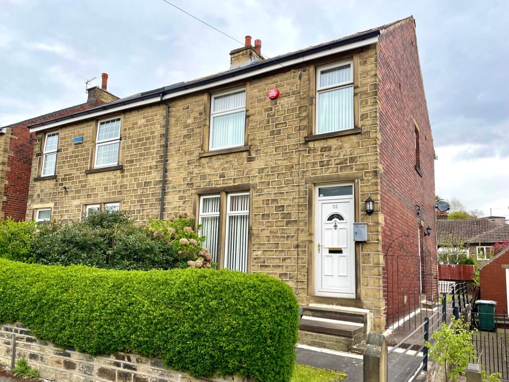 3 bedroom semi-detached house for sale in Larch Road, Huddersfield, HD1