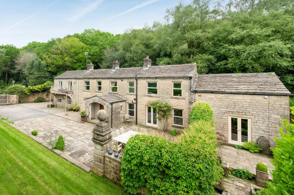 4 Bedroom Property For Sale In Wood Bottom Farm Bent Ley Road Meltham
