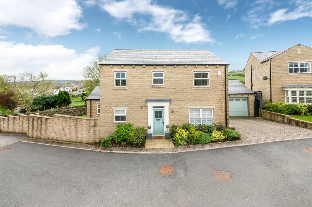 4 Bedroom Detached House For Sale In Peak View Meltham Hd9