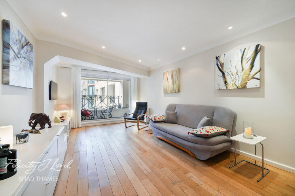 1 bedroom flat for sale in Eagle Wharf, Lafone Street, SE1