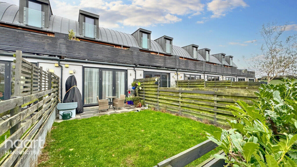3 bedroom terraced house for sale in Secret Bunker, Shrubland Road ...