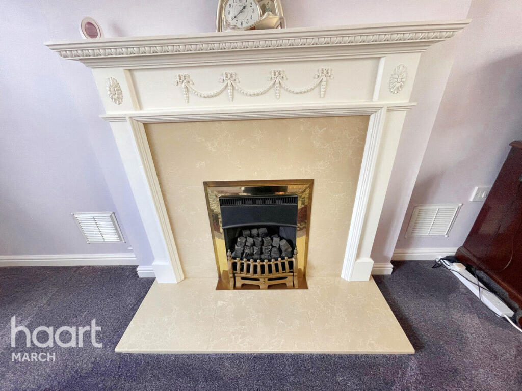 3 bedroom detached bungalow for sale in Babble Close, March, PE15