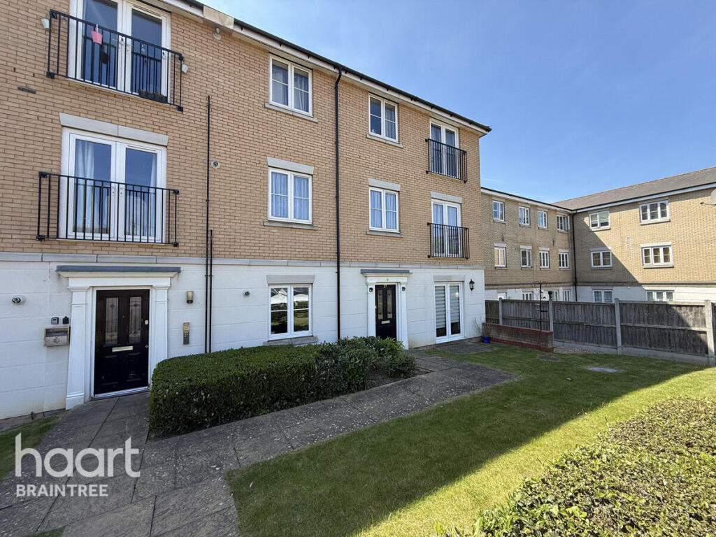 2 bedroom apartment for sale in Parnell Place, Braintree, CM7