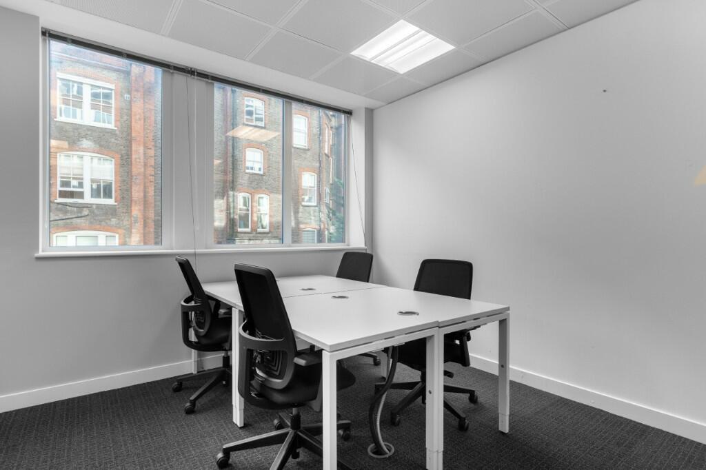 Serviced office to lease in North Row, London, W1K