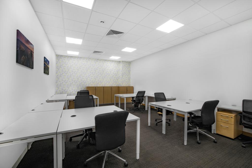 Serviced office to lease in Maxim Business Park, Maxim 1 - 1st floor, 2 ...