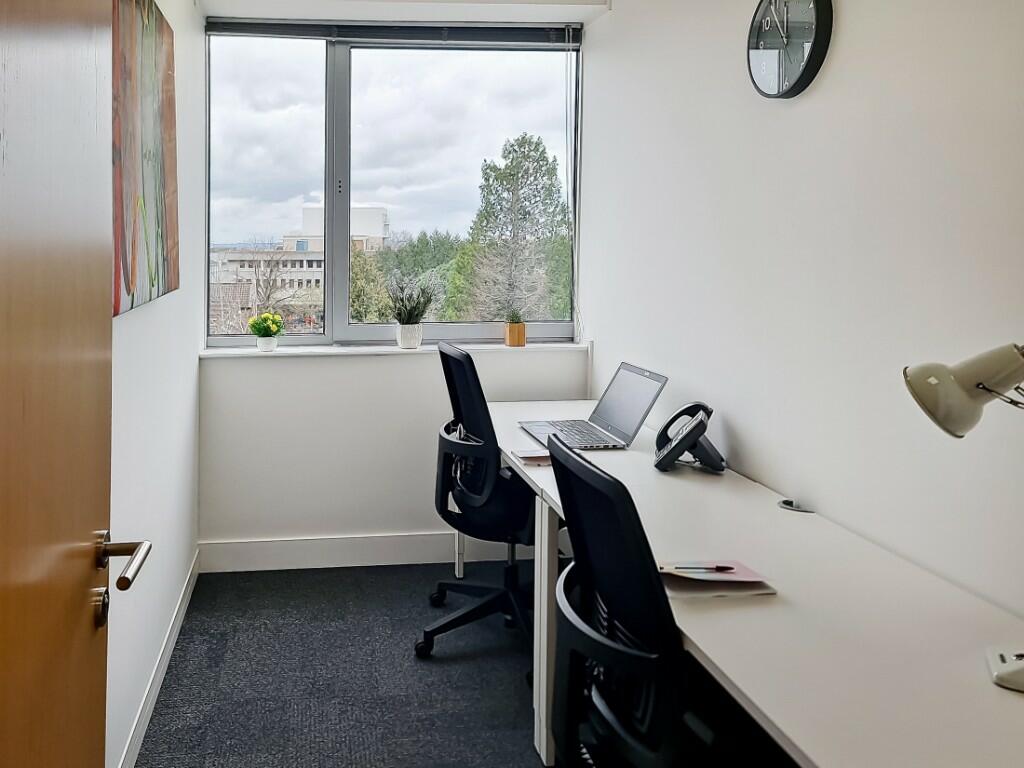Serviced office to lease in Station Way, Crawley, West Sussex, RH10