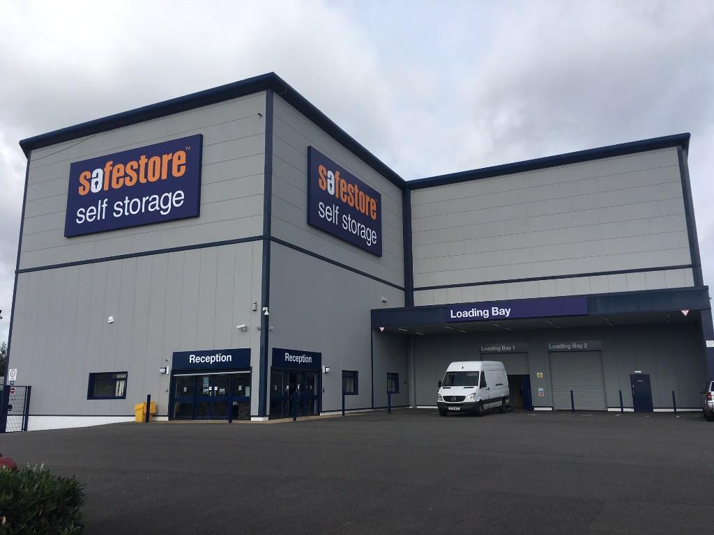 Storage facility to lease in Safestore Self Storage, Portway Road ...