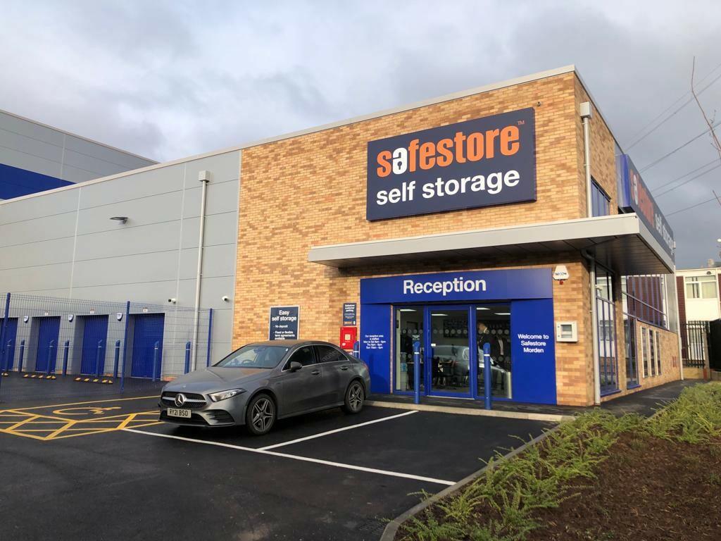 Storage facility to lease in Safestore Self Storage, Garth Road, Morden ...