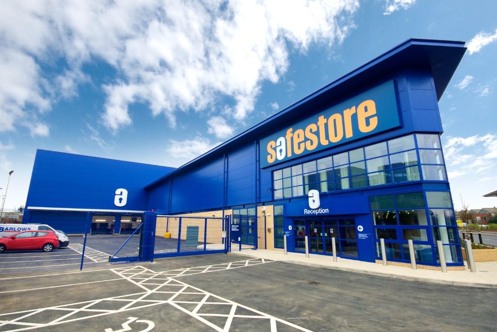 Storage facility to lease in Safestore Self Storage, London Road ...