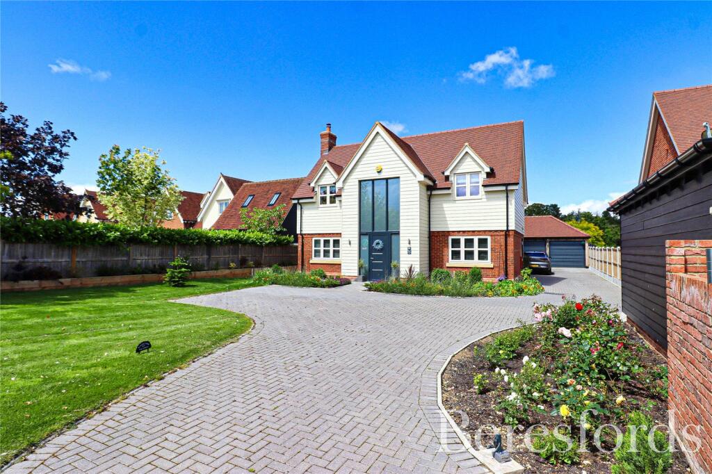 4 Bedroom Detached House For Sale In Chelmsford Road Purleigh Cm3