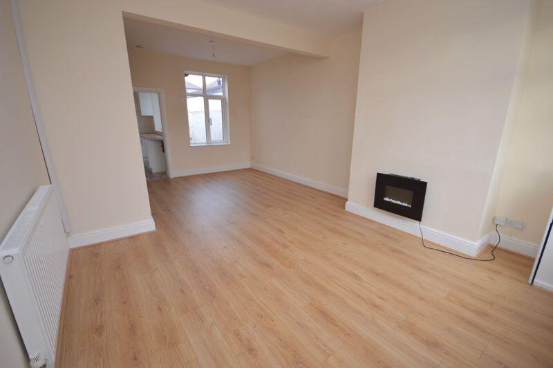 2 bedroom terraced house for sale in Hale Road, Widnes, WA8