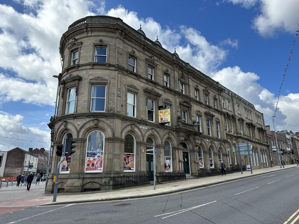 Office to lease in Queens Court, Regent Street, Barnsley, S70 2EG, S70