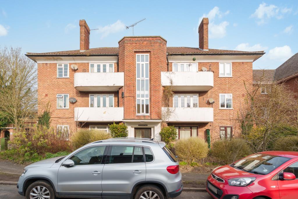 2 bedroom flat for sale in Maidenhead, Berkshire, SL6