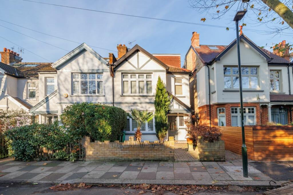 4 bedroom semi-detached house for sale in St Leonards Road, SW14 , SW14