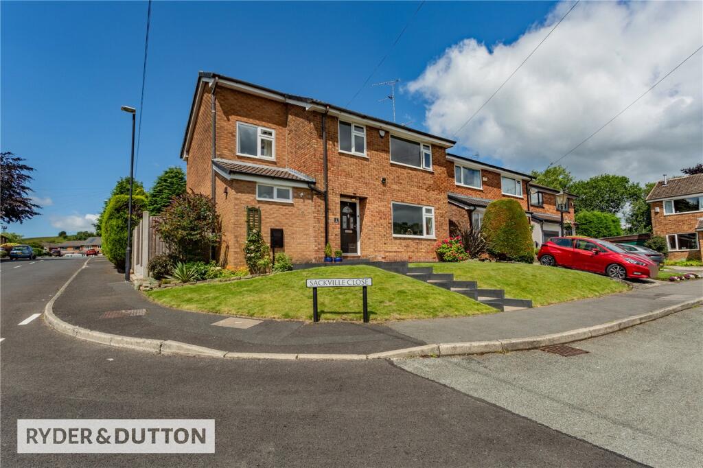 3 bedroom detached house for sale in Sackville Close, High Crompton ...