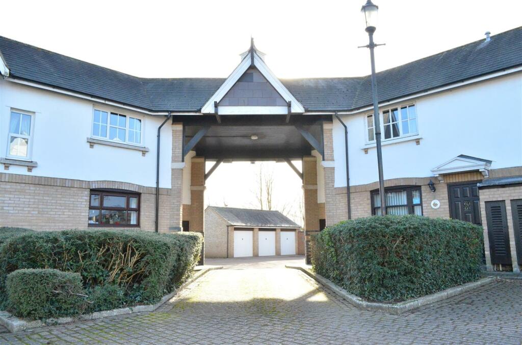 2 Bedroom Terraced House For Sale In Colchester Road West Bergholt