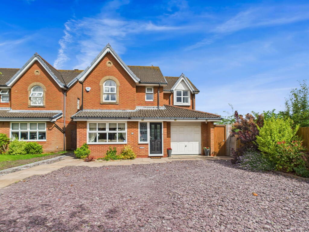 4 bedroom detached house for sale in Springfield Close, Burscough, L40 ...