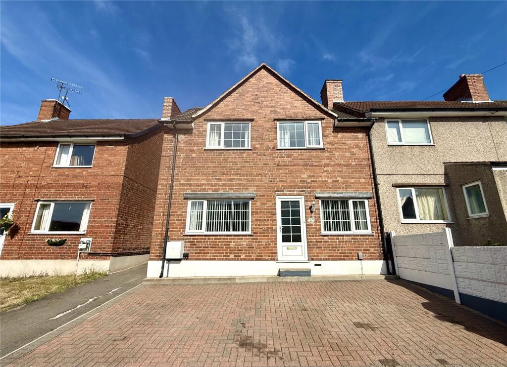 3 bedroom end of terrace house for sale in Python Hill Road, Rainworth, Mansfield ...