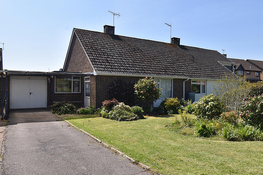 3 bedroom semi-detached house for sale in River Close, Stoke Canon ...