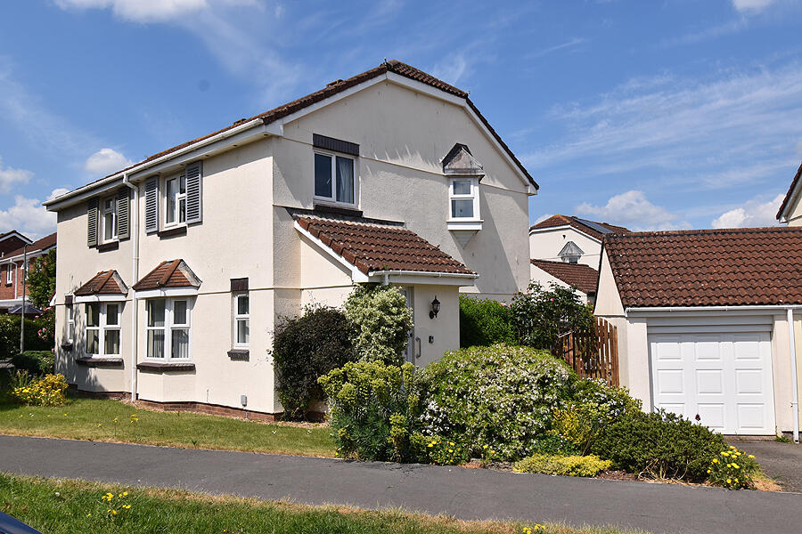 3 bedroom semi-detached house for sale in Steeple Drive, Alphington ...