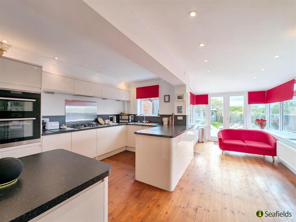 2 bedroom semi-detached house for sale in Nettlestone Hill, Nettlestone ...