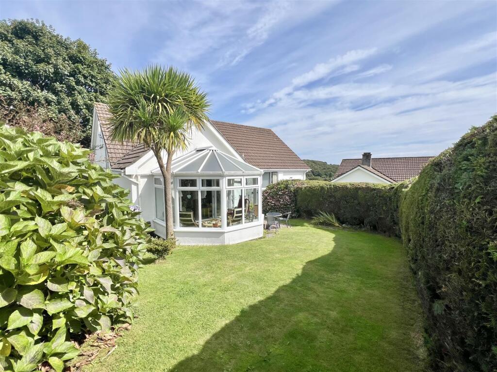 4 bedroom detached bungalow for sale in Springfield Close, Polgooth, St ...