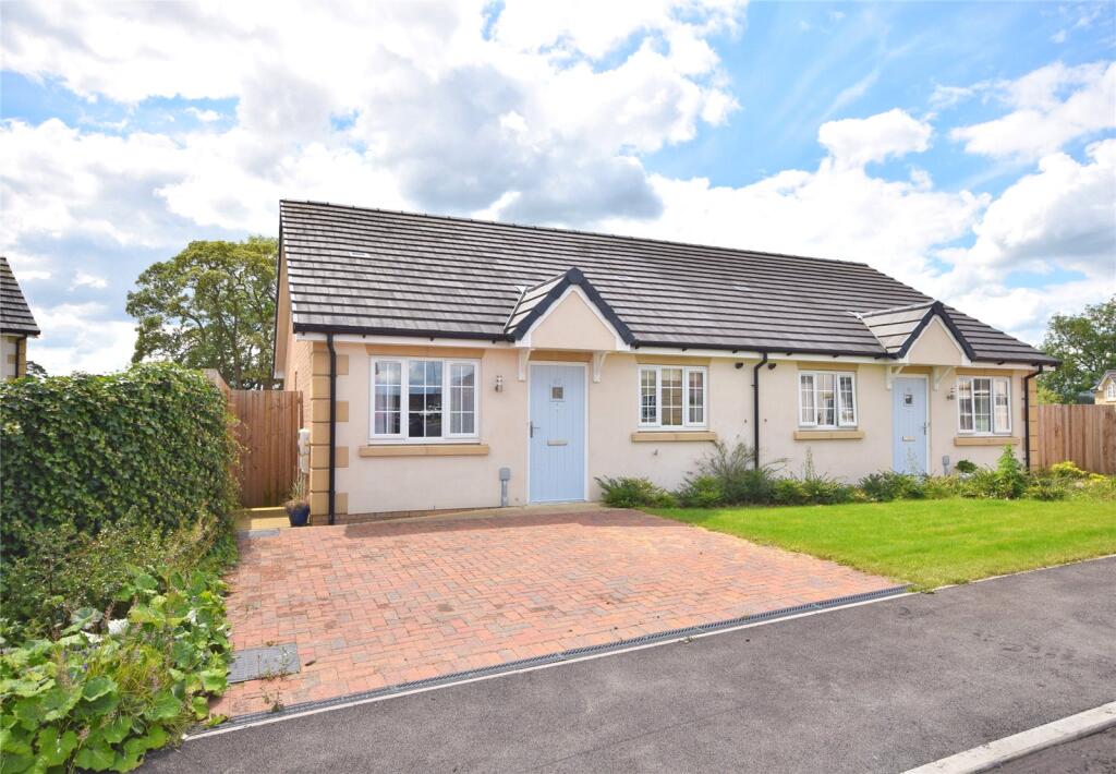 2 bedroom semi-detached bungalow for sale in Ludlow Road, Clitheroe ...