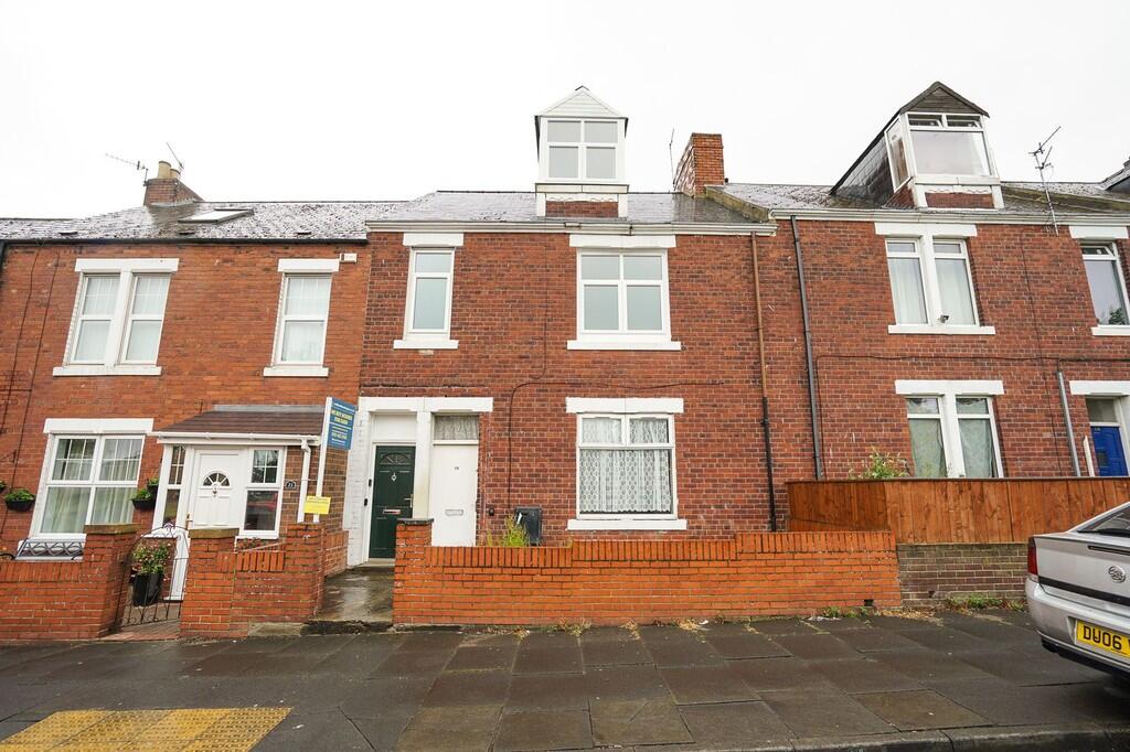 5 bedroom maisonette for sale in Stuart Terrace , Felling, Gateshead, NE10