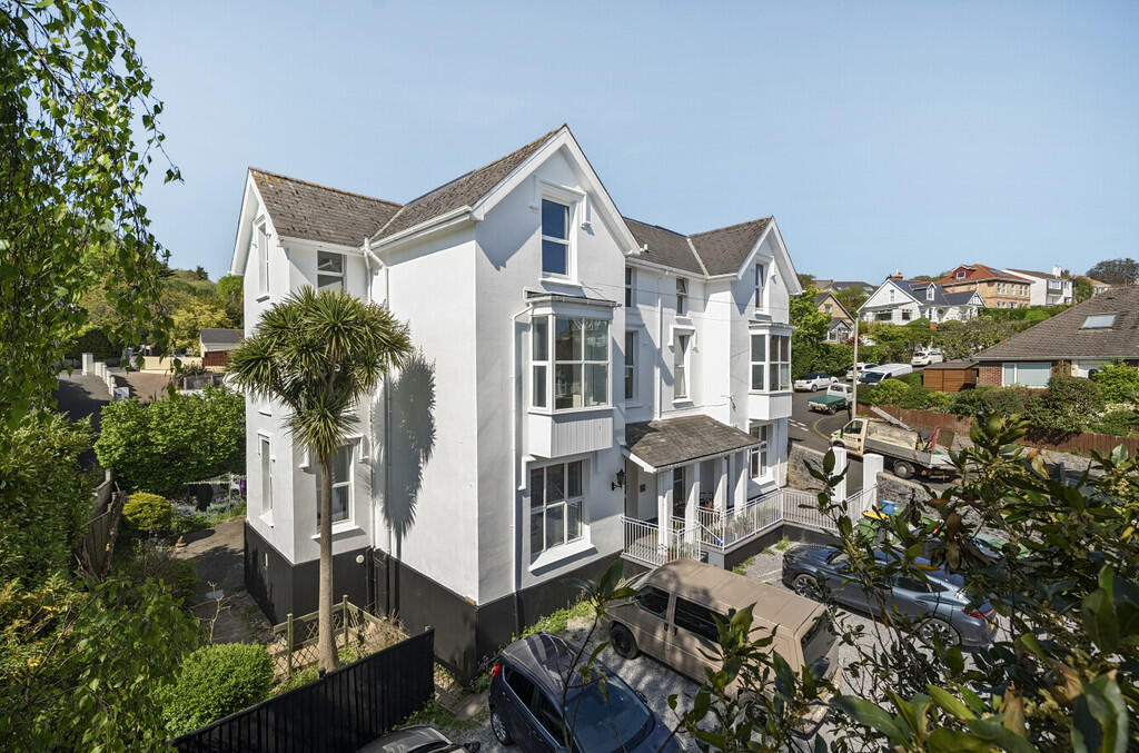 2 bedroom ground floor flat for sale in Paradise Road, Teignmouth, TQ14 ...