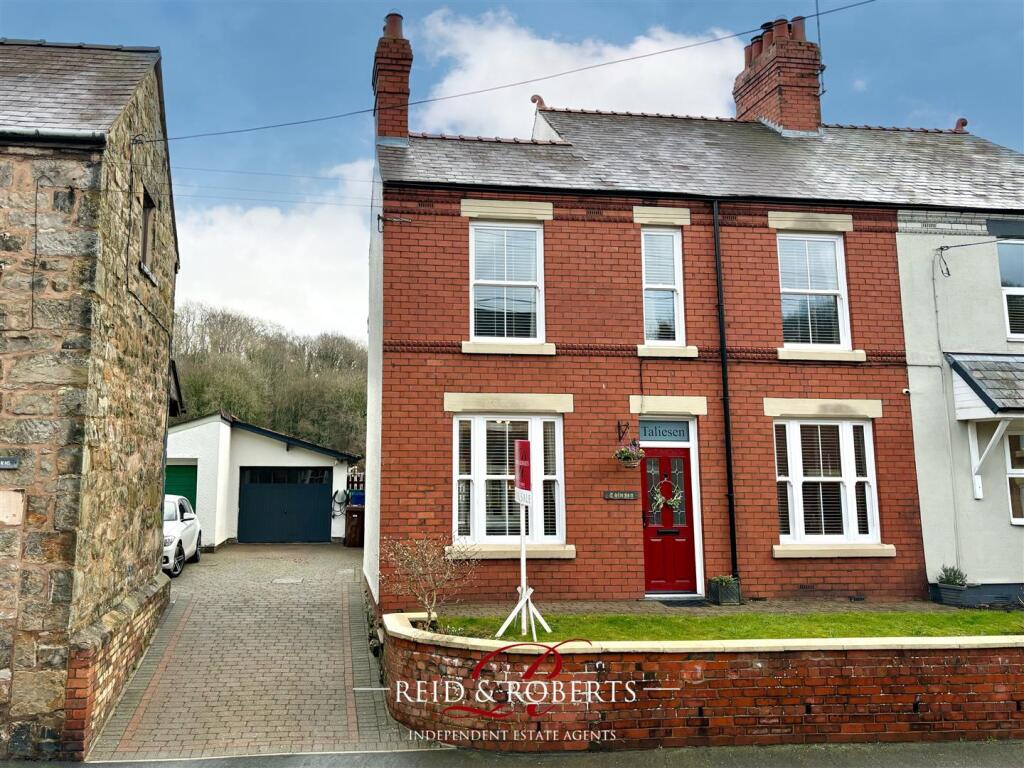 3 bedroom semi-detached house for sale in High Street, Ffrith, Wrexham ...