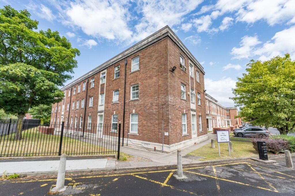 2 bedroom flat for sale in Vale Lodge, Rice Lane, Liverpool, L9