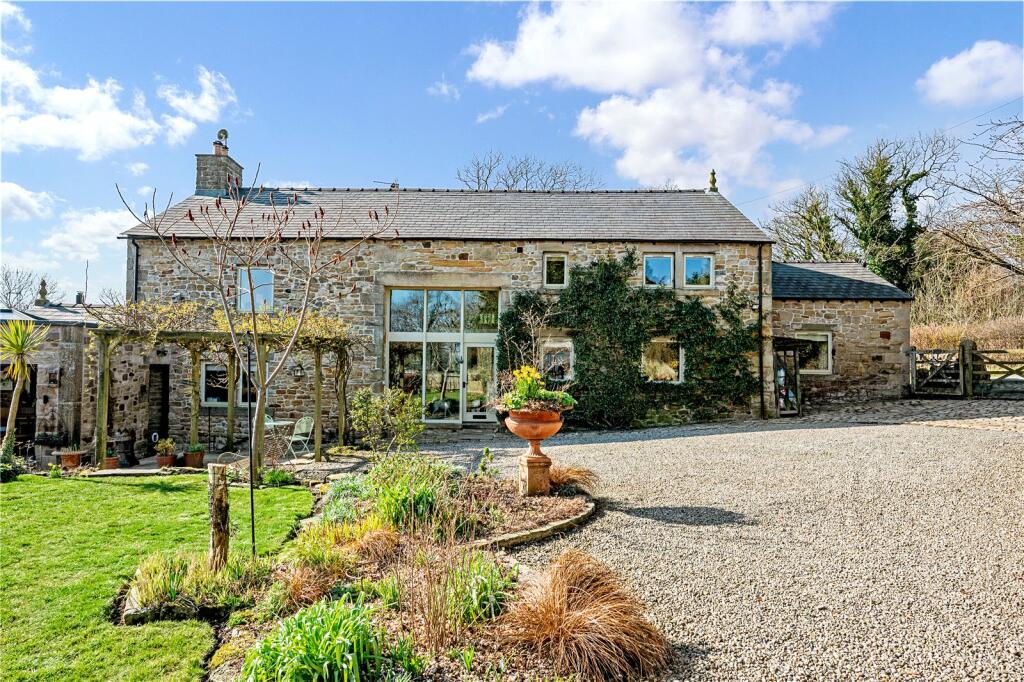 5 bedroom detached house for sale in Clitheroe Road, Dutton, PR3