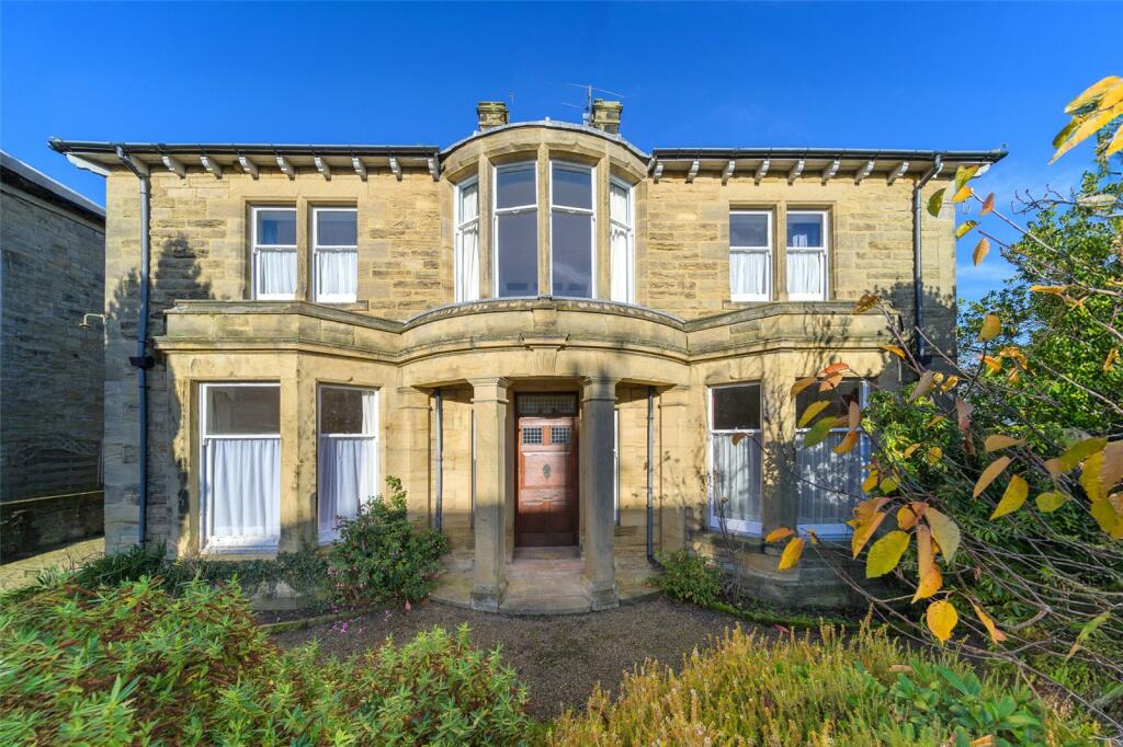 5 bedroom detached house for sale in Swansfield Park Road, Alnwick ...