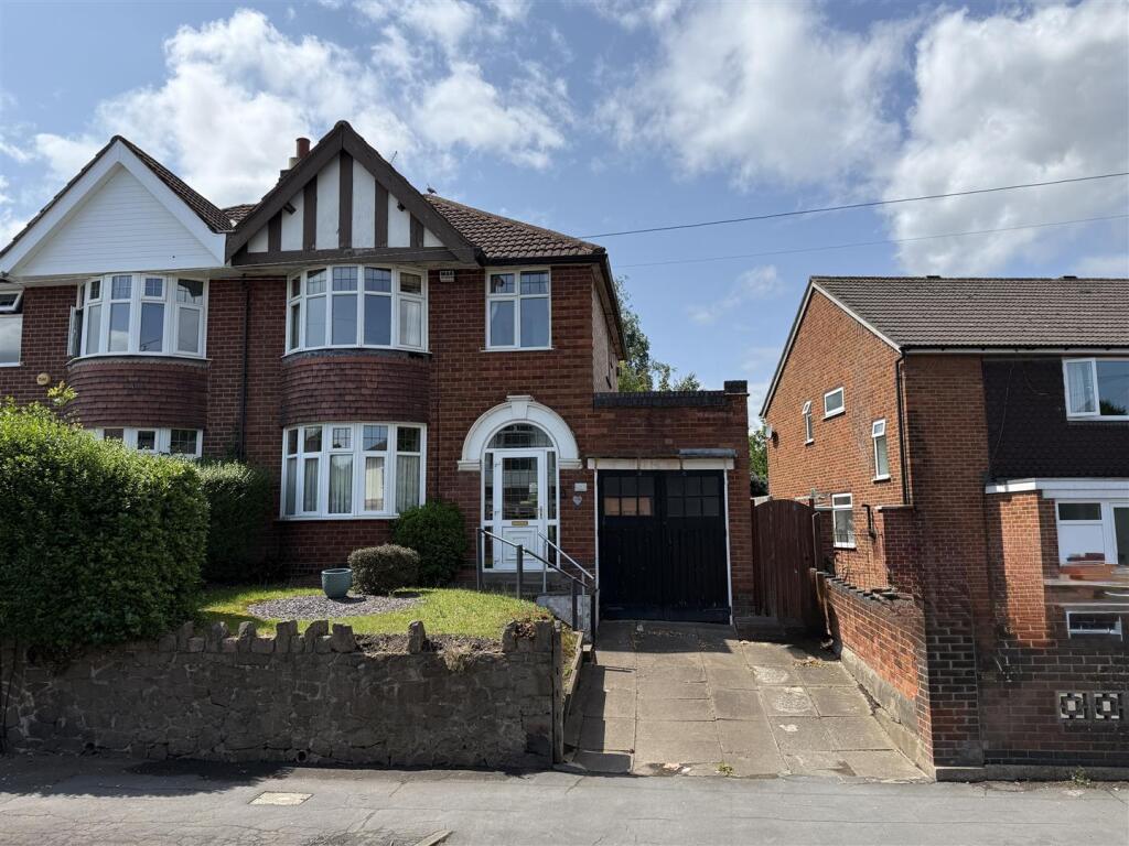 3 bedroom semi-detached house for sale in Middleton Street, Old ...