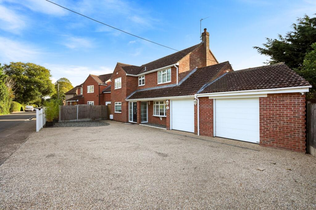 4 bedroom detached house for sale in Church Road, Thorrington ...