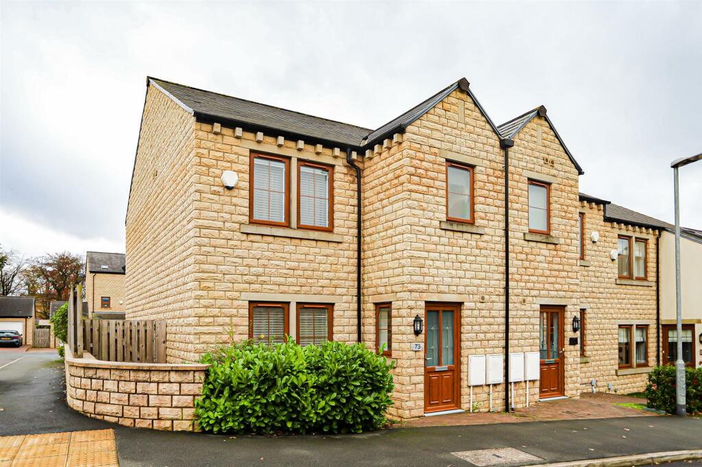 3 bedroom semi-detached house for sale in Clarkson Close, Burnley, BB10