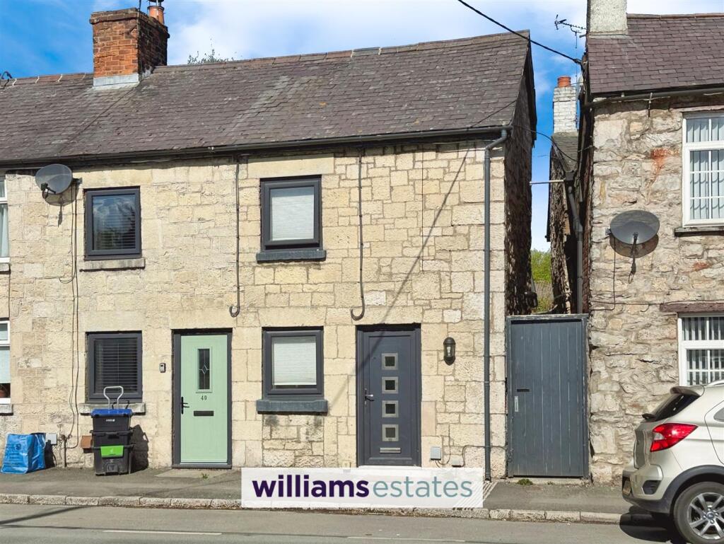 2 bedroom house for rent in Mwrog Street, Ruthin, LL15