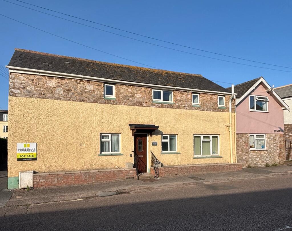 3 bedroom semi-detached house for sale in Louisa Place, Exmouth, EX8