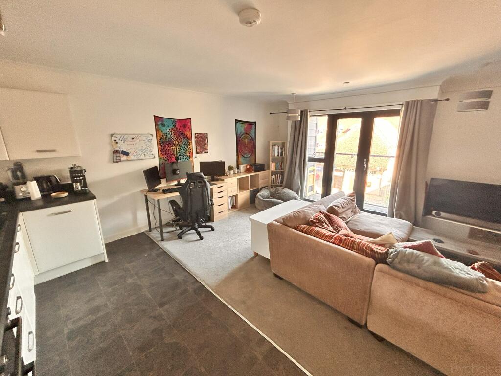 1 bedroom apartment for sale in Tayfen Road, Bury St Edmunds, IP33