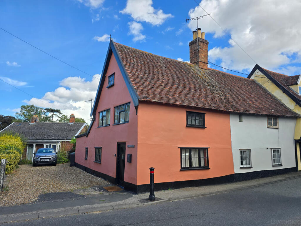 3 bedroom end of terrace house for sale in Oak Cottage, The Street ...