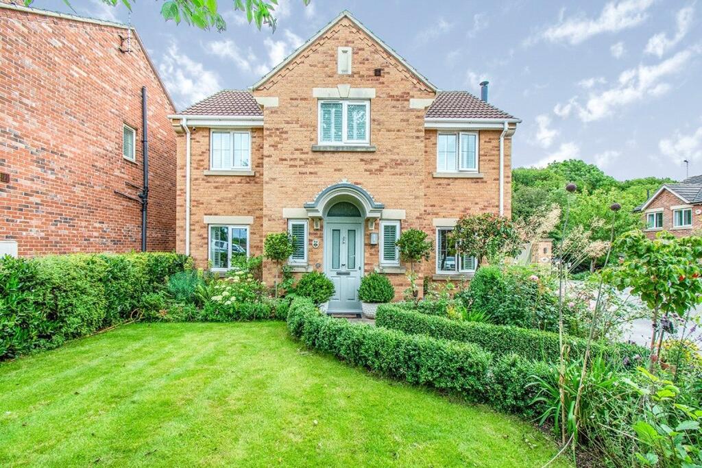 4 bedroom detached house for rent in Burleigh Court, Tuxford, Newark, Nottinghamshire, NG22