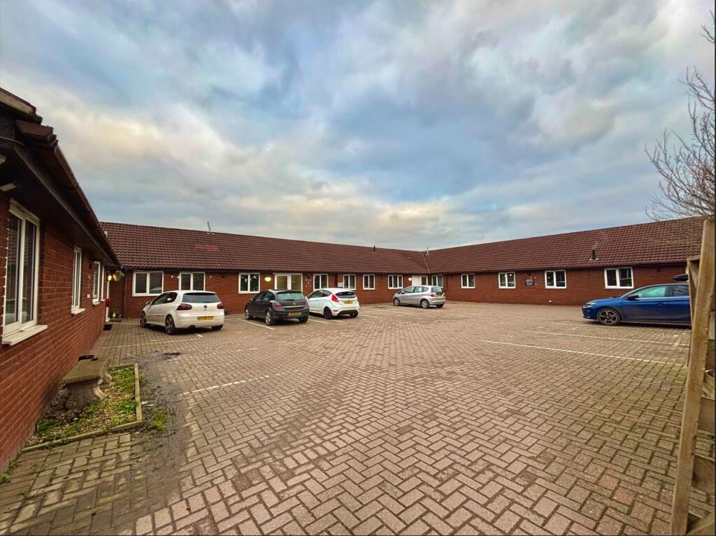 1 bedroom house share for rent in Colliery Road, Church Gresley ...