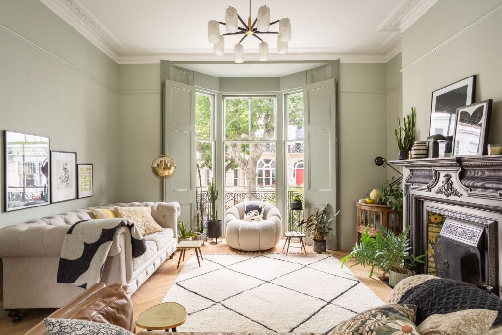 4 bedroom villa for sale in Compton Avenue, Brighton, BN1